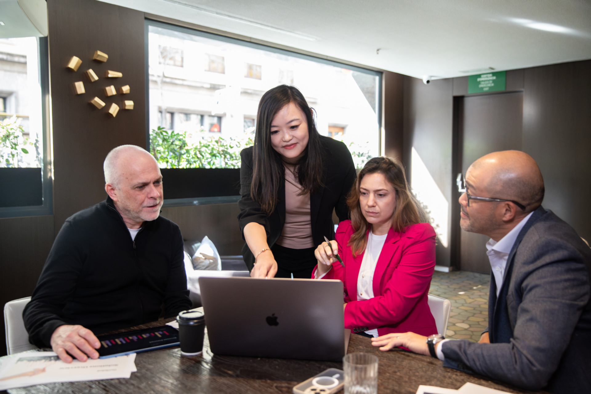 The Borderless Payroll Integrated Systems for a Global Workforce